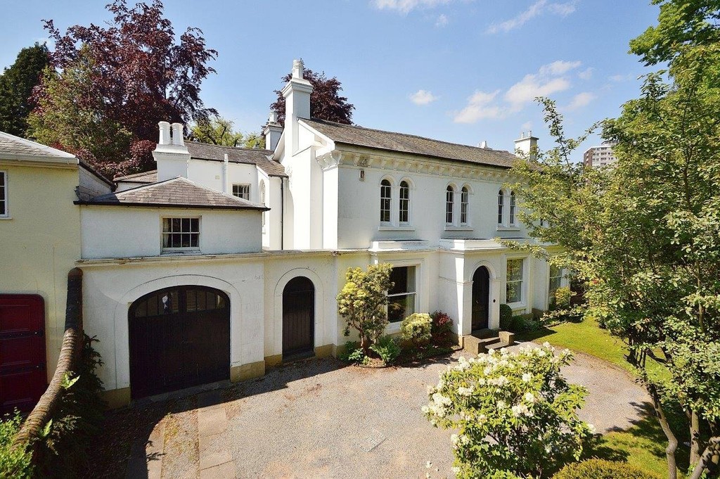 Properties and Houses for Sale in Edgbaston, Birmingham