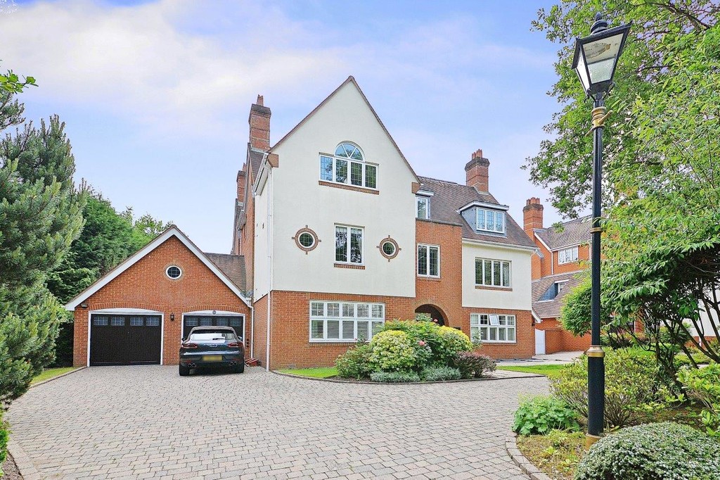 Properties and Houses for Sale in Edgbaston, Birmingham